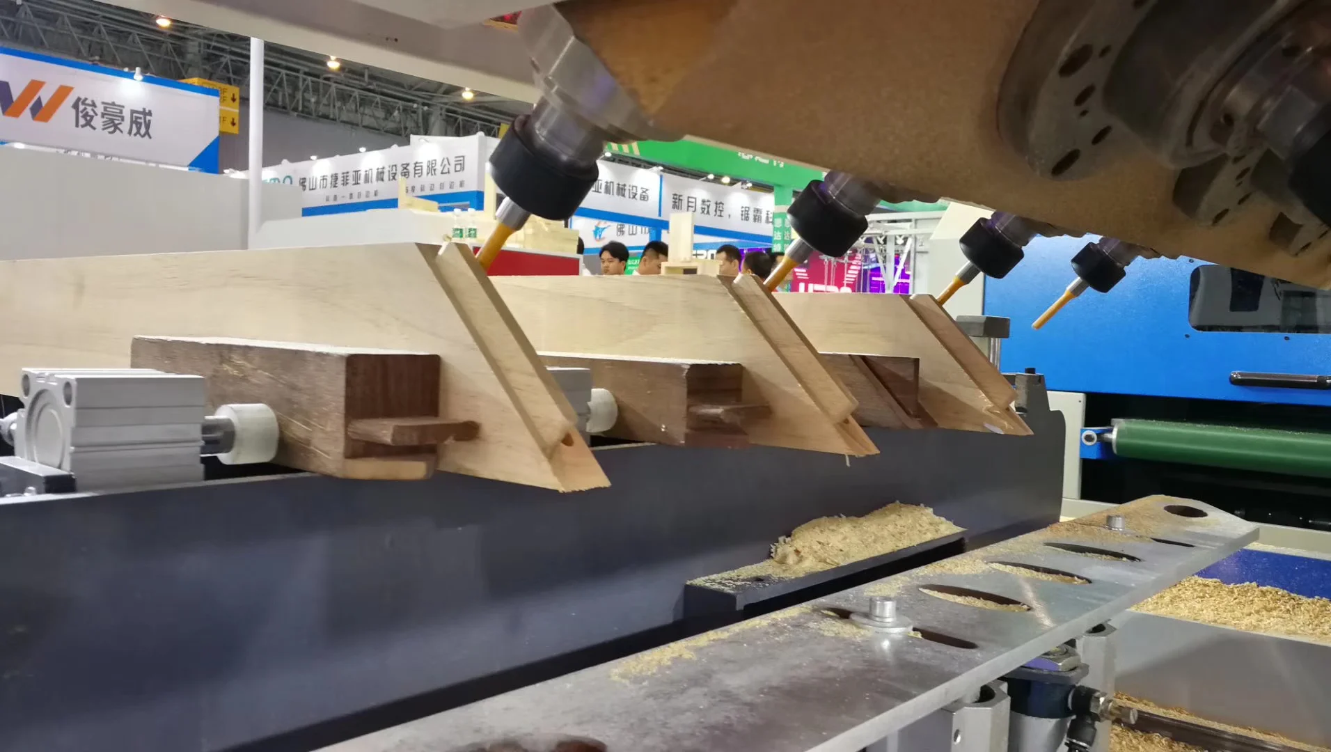 CNC Mortise and Tenon Joint Processing Center for Woodworking