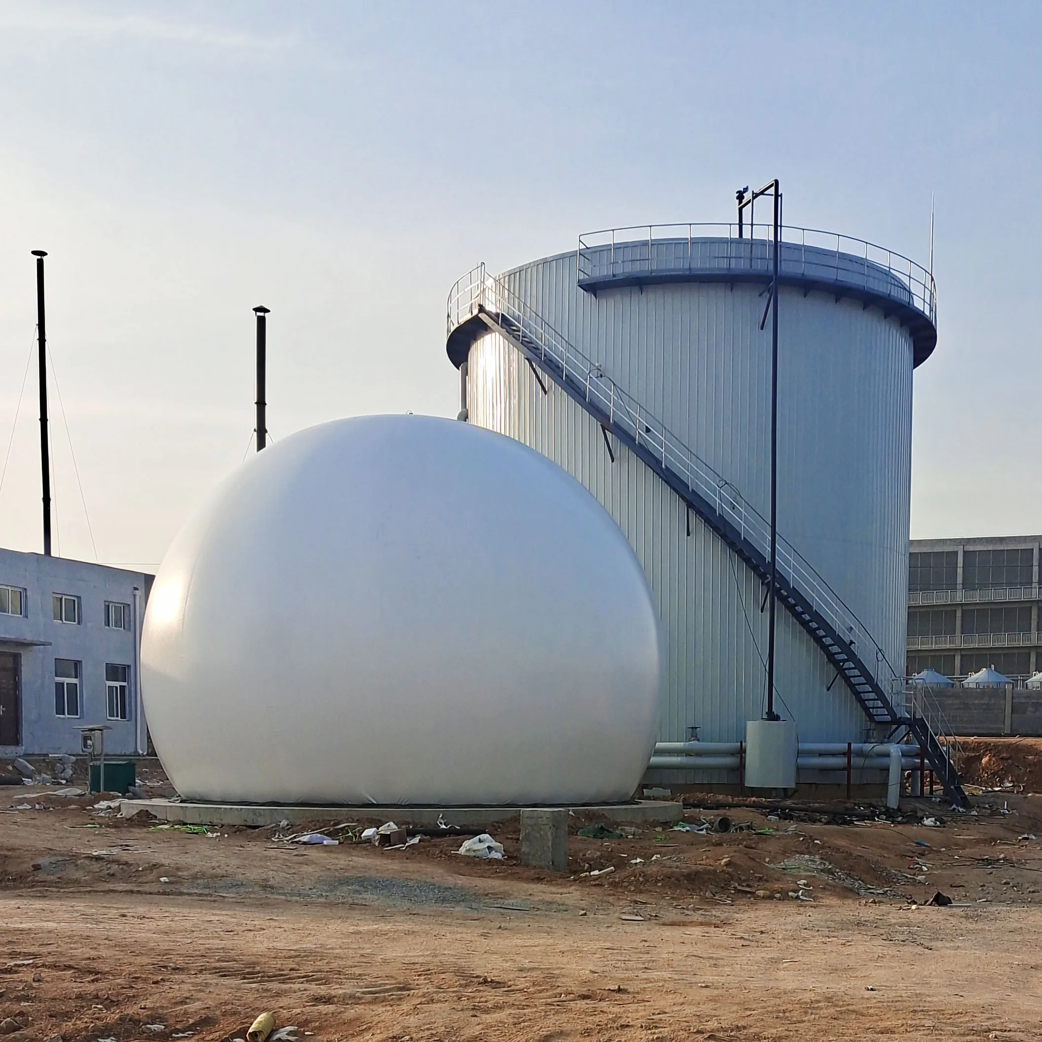 HaiYue Biogas Factory PVC Membrane Biogas Storage Ballon Concrete Base ...