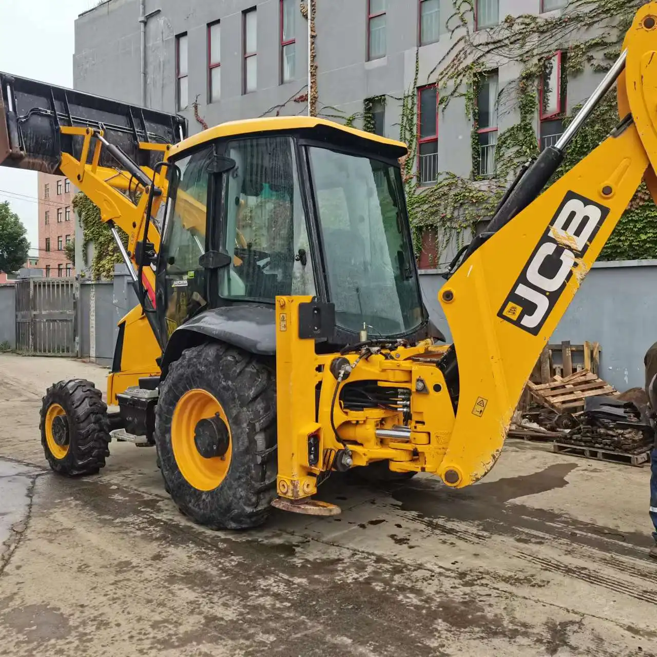 Jcb 3cx反铲装载机追溯挖掘机jcb 4轮驱动二手装载机良好的工作时间jcb 4cx工程机械销售 - Buy Jcb 3cx反铲装载机retrocachadora Jcb 4,4轮驱动二手 ...