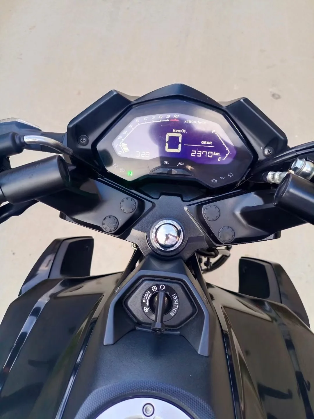 Haojue DR150S & DR300CC Men's Sportbikes - National Four EFI