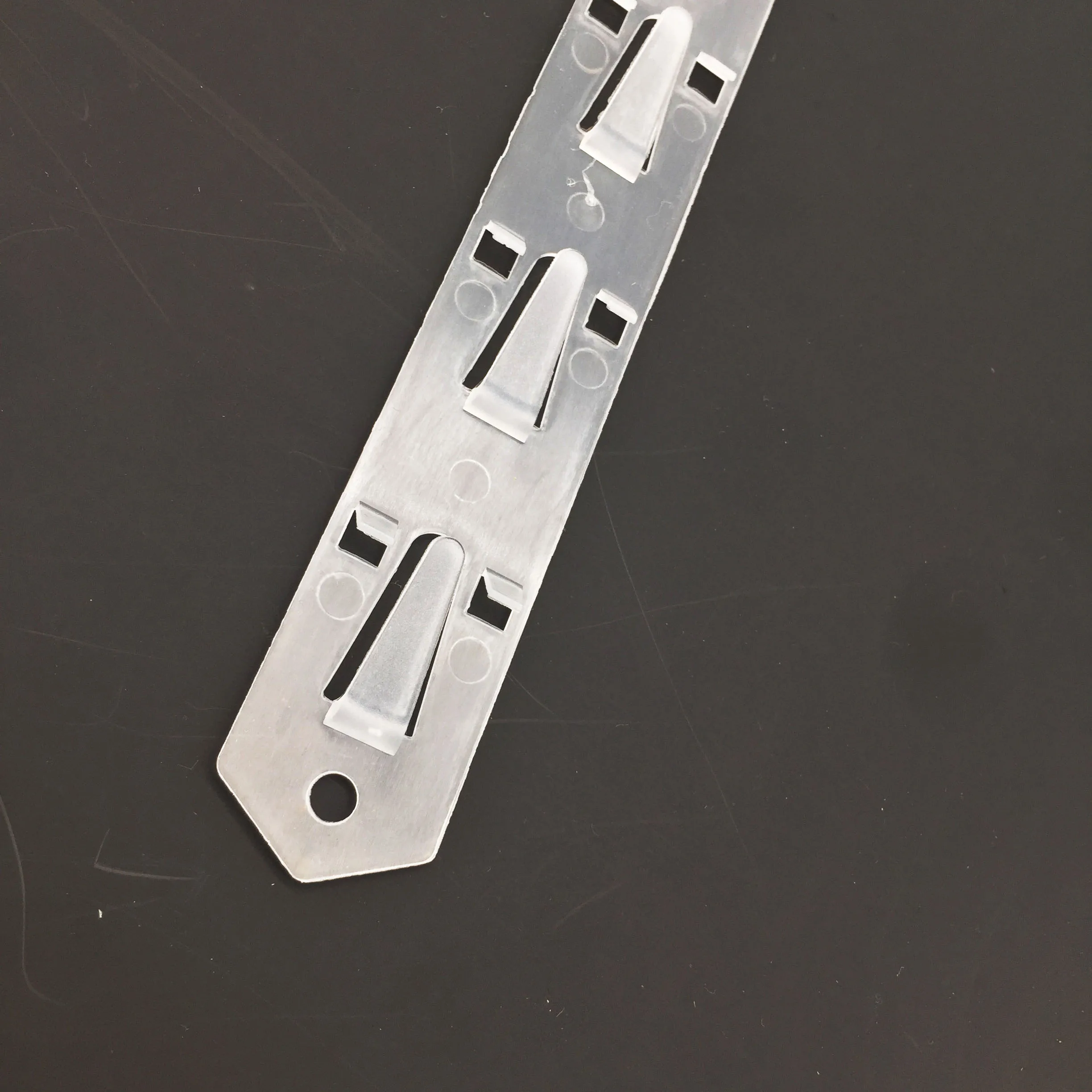 Hiplastics Merchandising Clip Strip - Foldable Display