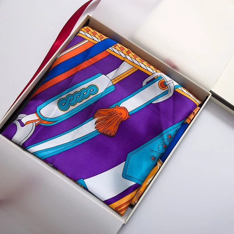 Luxury Scarves Hijab Cloth Gift Custom Logo Woman Scarf