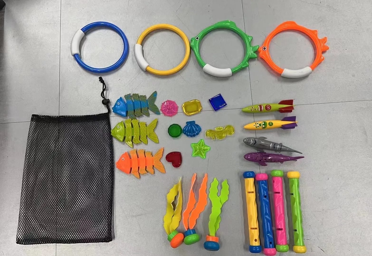 Underwater Dive Toys Torpedo Gems Shark Rings Sea Animals Toddlers ...