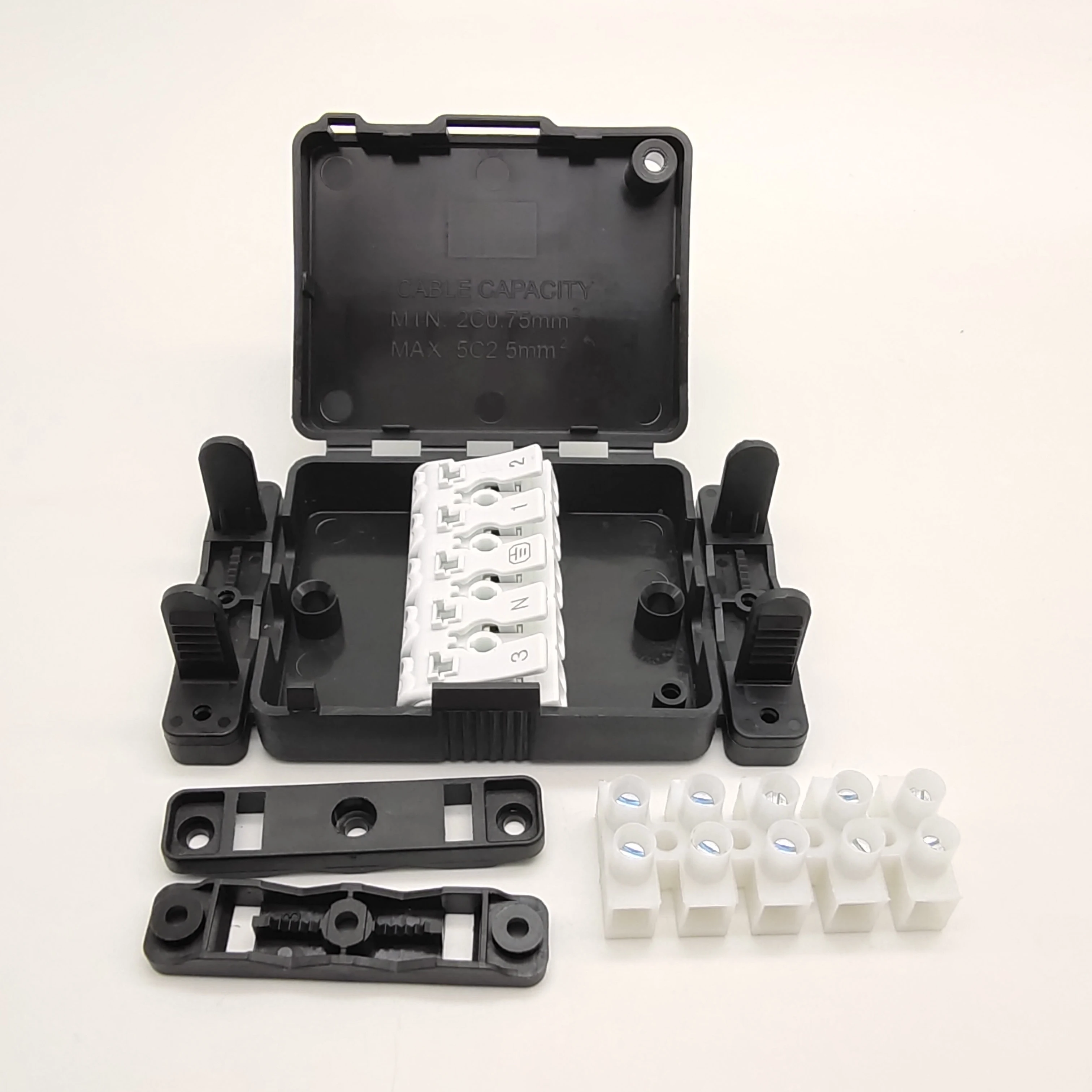 Factory Direct 4-pin Screwless Quick Junction Box Terminal Protection ...