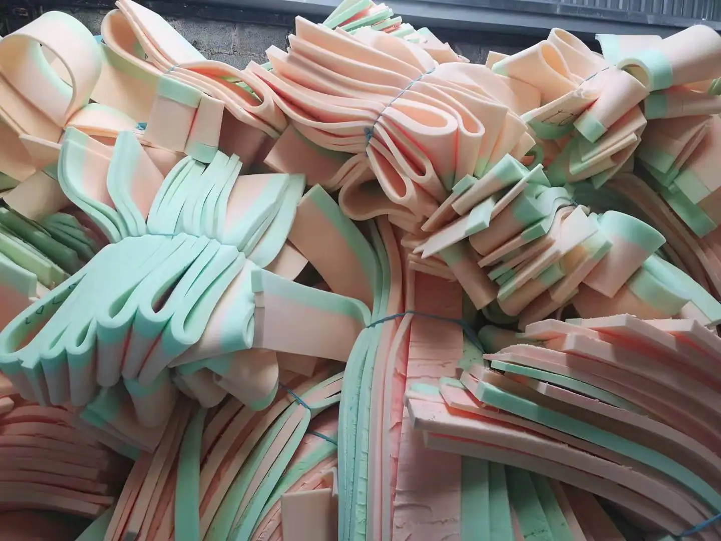 Factory Direct Sale Black High Rebond Foam Polyurethane Sponge Foam ...