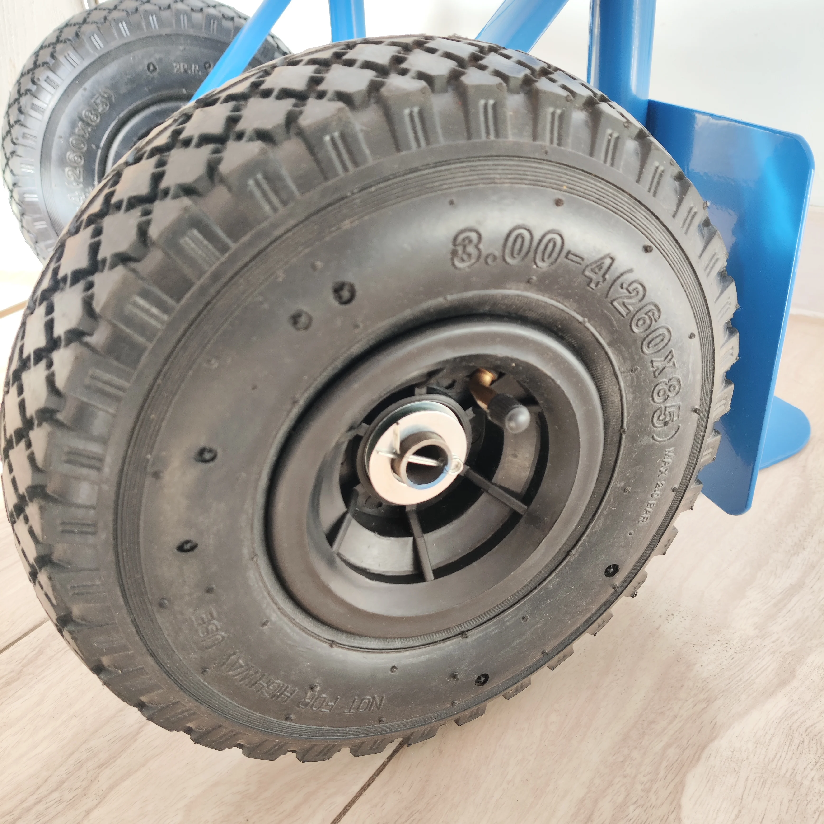 TIANHAIDA Easy Carry 200kg Heavy Duty Steel Warehouse Folding Hand ...