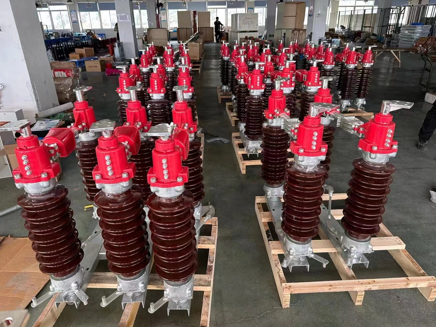 Substation Isolation Switch Disconnectors - Reliable & Safe