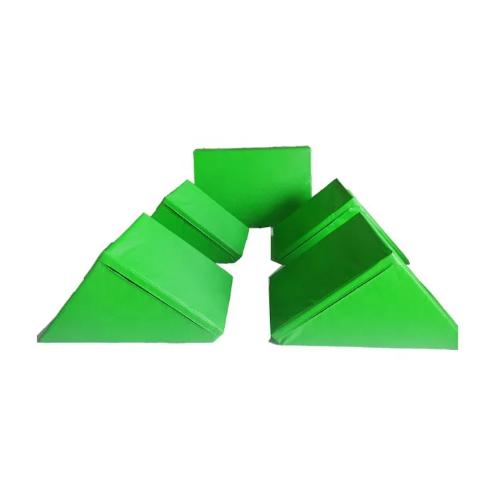 Parkour Triangle Training Pad - Durable Outdoor Equipment