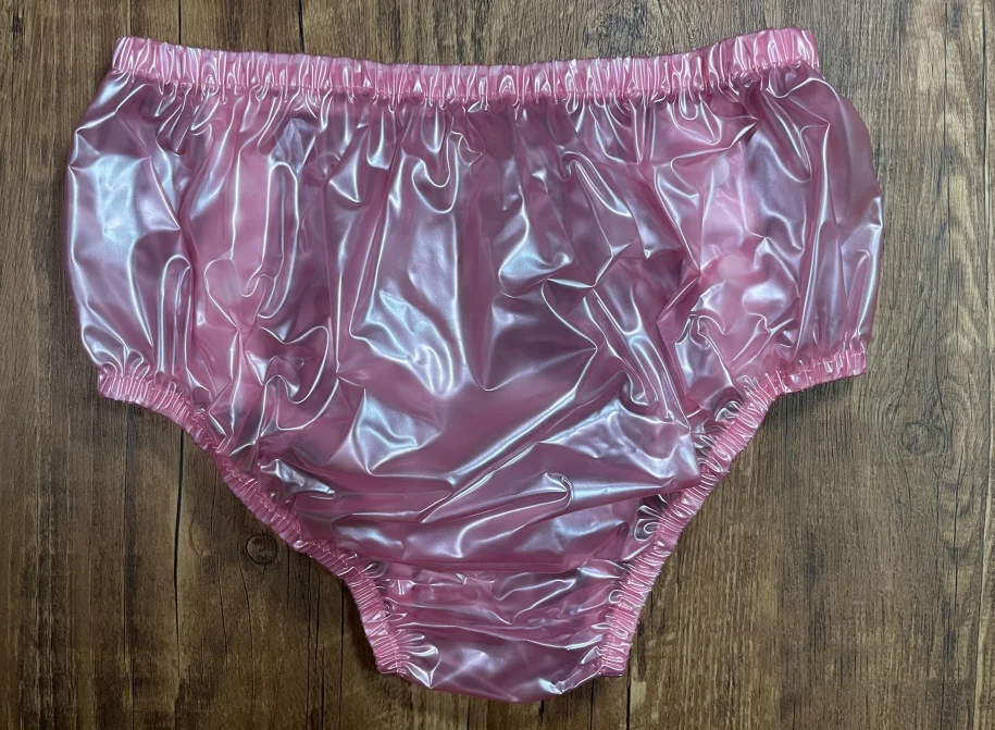 Custom PVC Pants - Stylish & Waterproof Incontinence