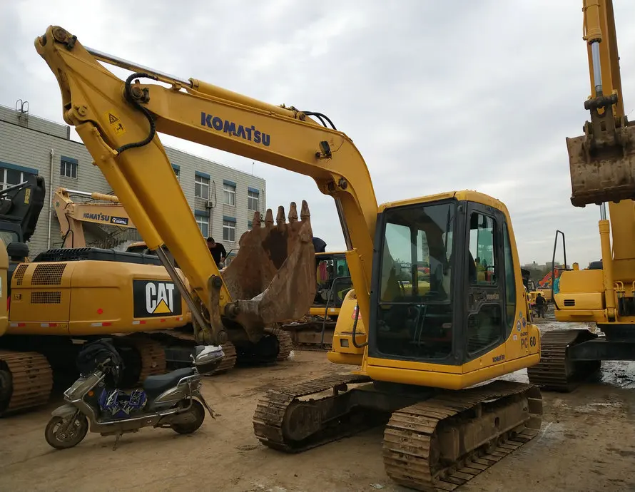 Hydraulic Excavator 6 Ton Excavators Pc60-7 Small Crawler Digger For ...