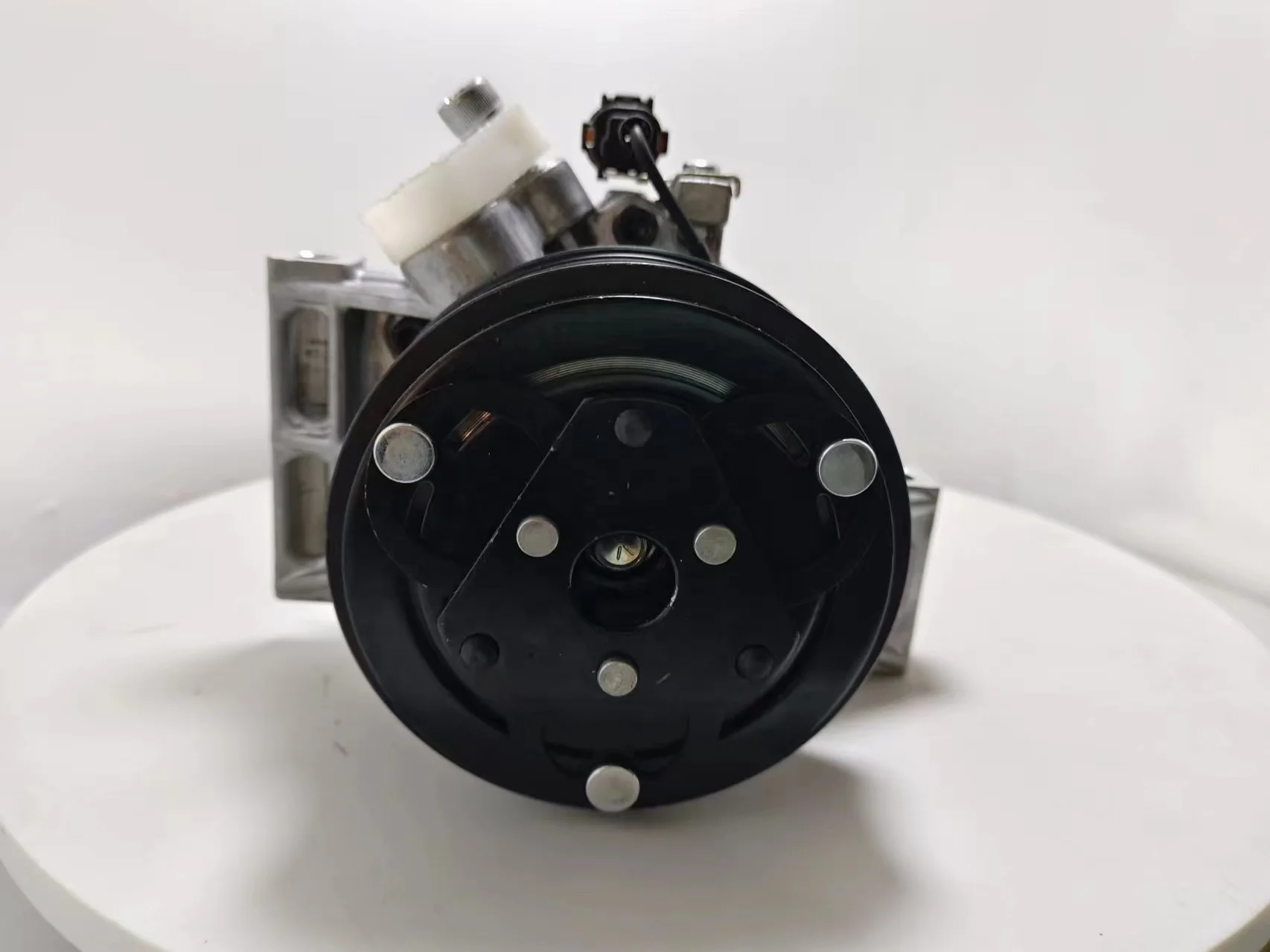 CR08B Ac Compressor for NISSAN Juke (F15) - 1 Year Warranty