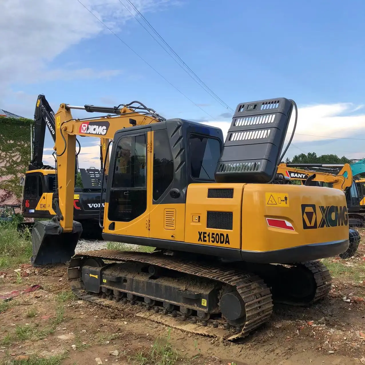 Low Working Hours Used Excavator Xcmg Xe150 Xe155 Crawler Digger Chinese Famous Brand With ...