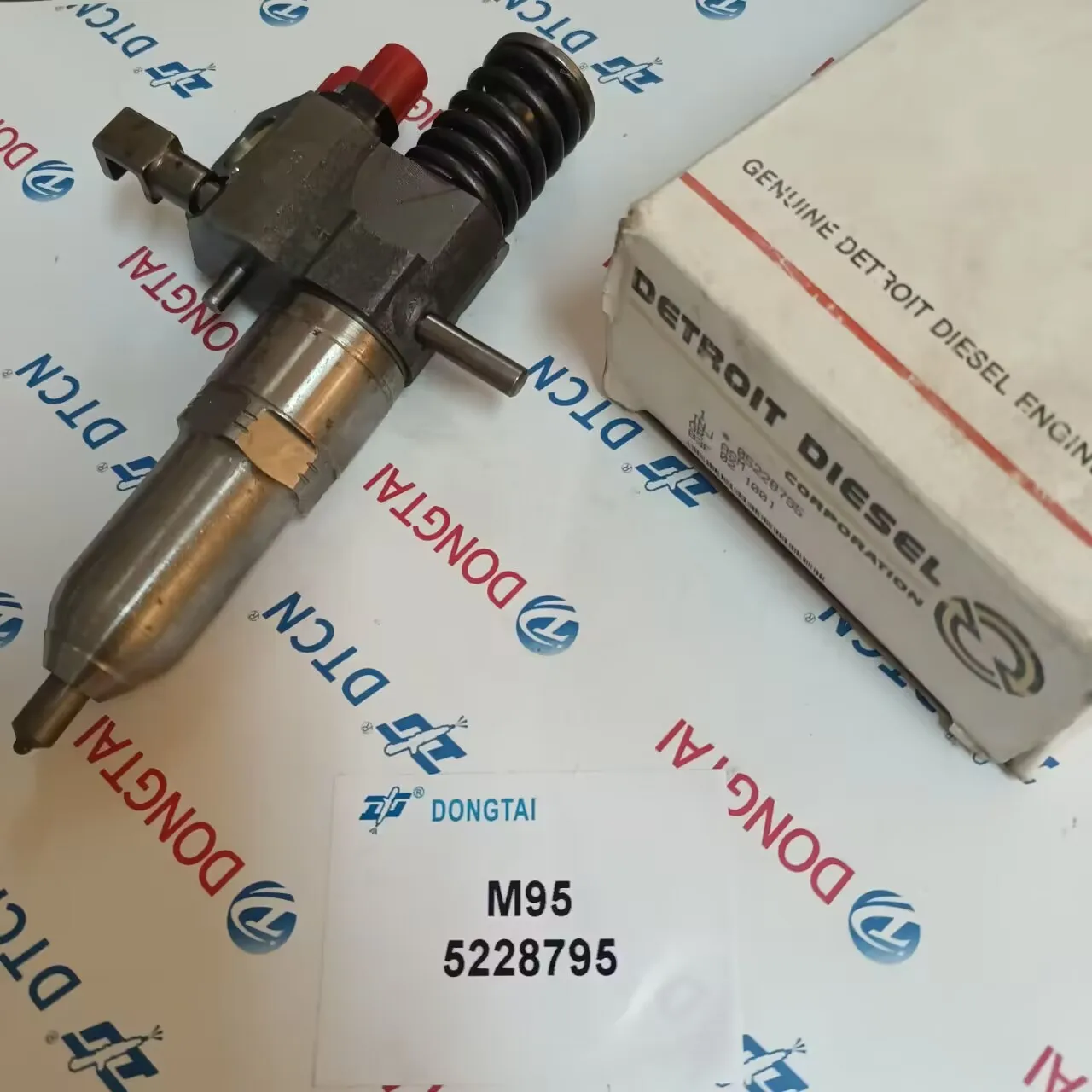 Original Detroit Diesel Fuel Injector M95 5228795 for Diesel Engine