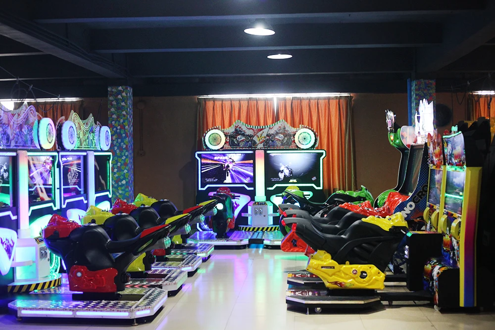 Colorful Park Claw Machines Game - Fun for All Ages