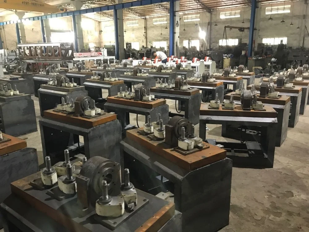 Wood Round Pole Planer Machine MW9080 - High Productivity