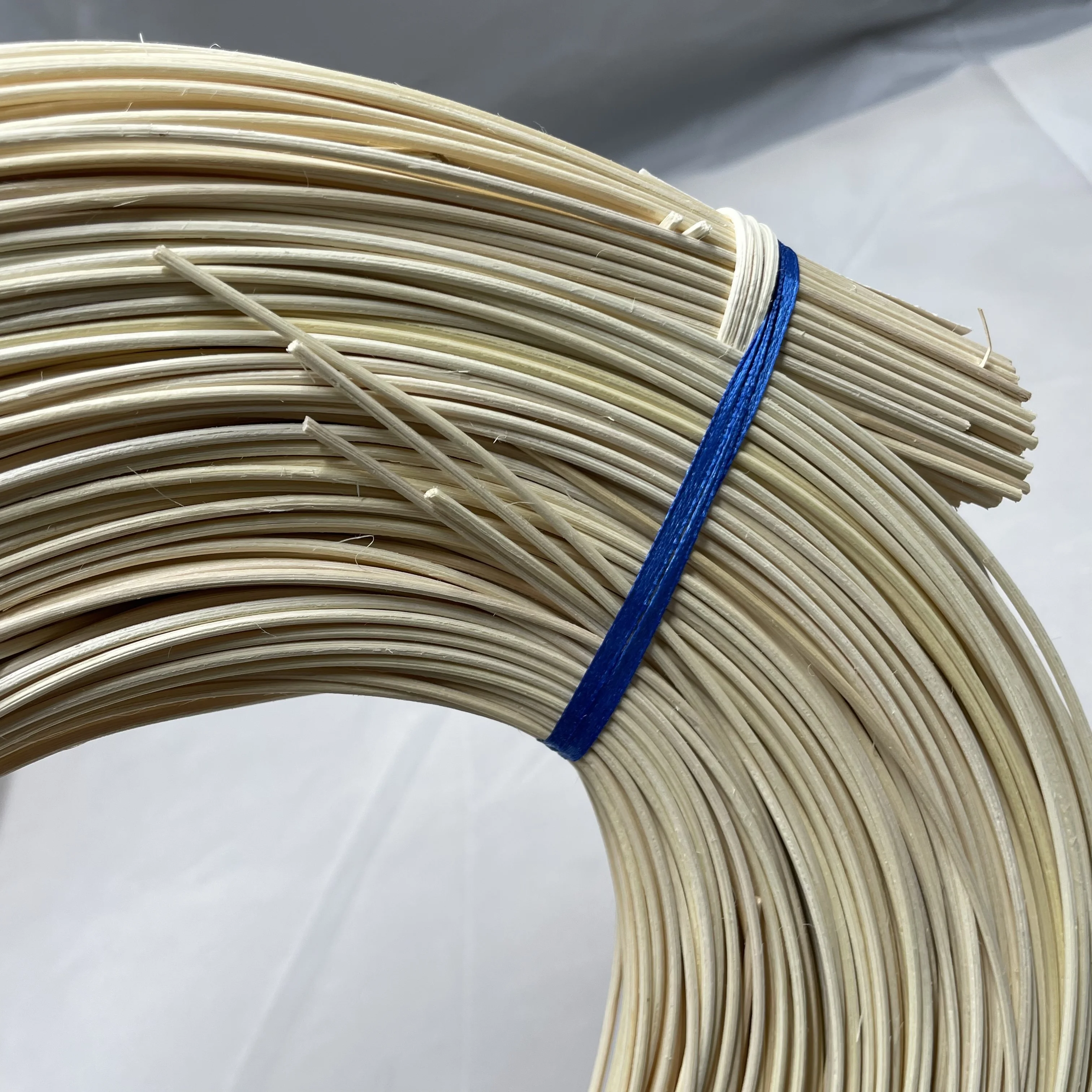 Natural Rattan Core Circle Packaging Bamboo Rattan Stick For Garden ...