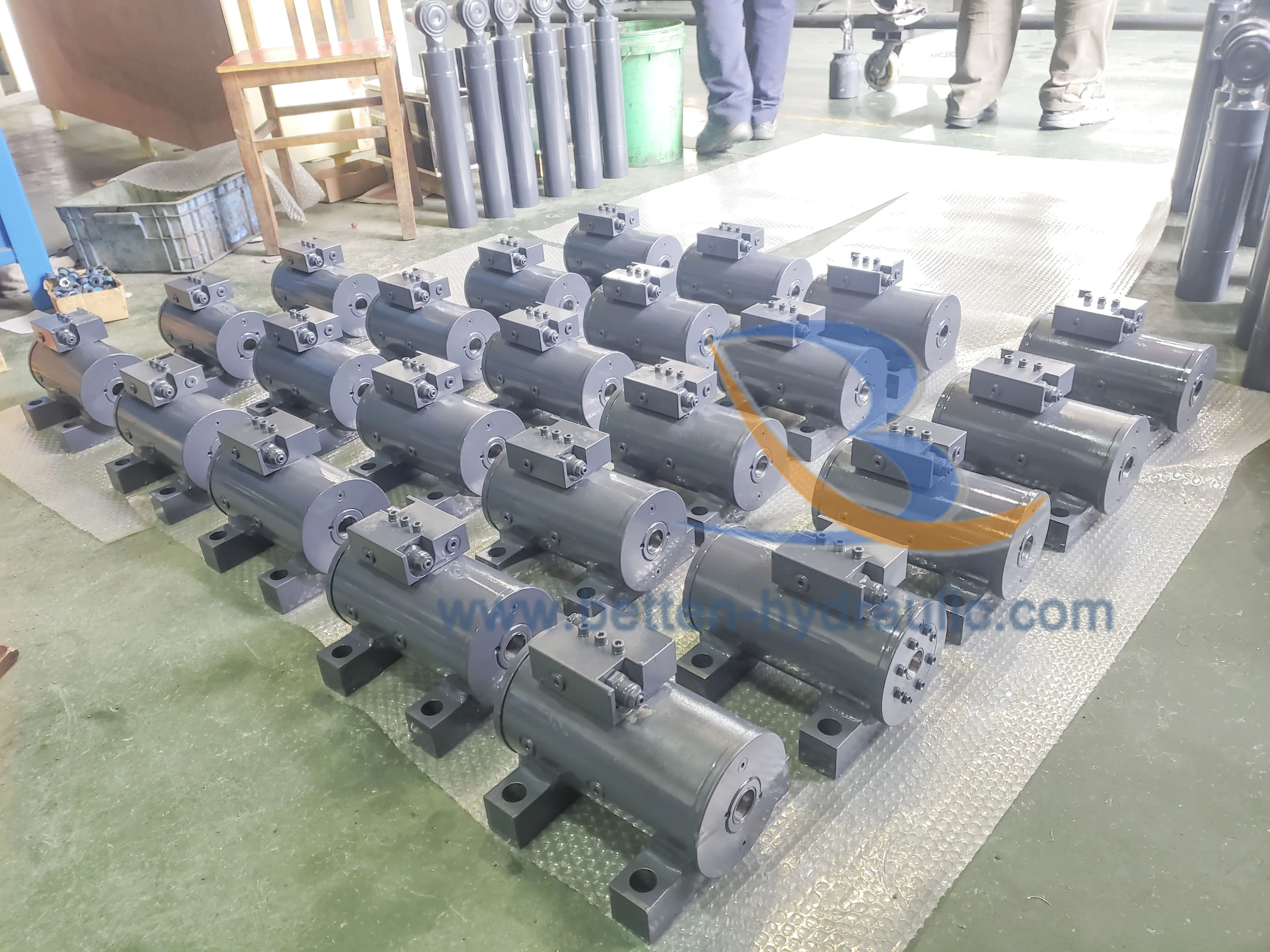 Custom Helac L30-42 Hydraulic Actuator - Good Price