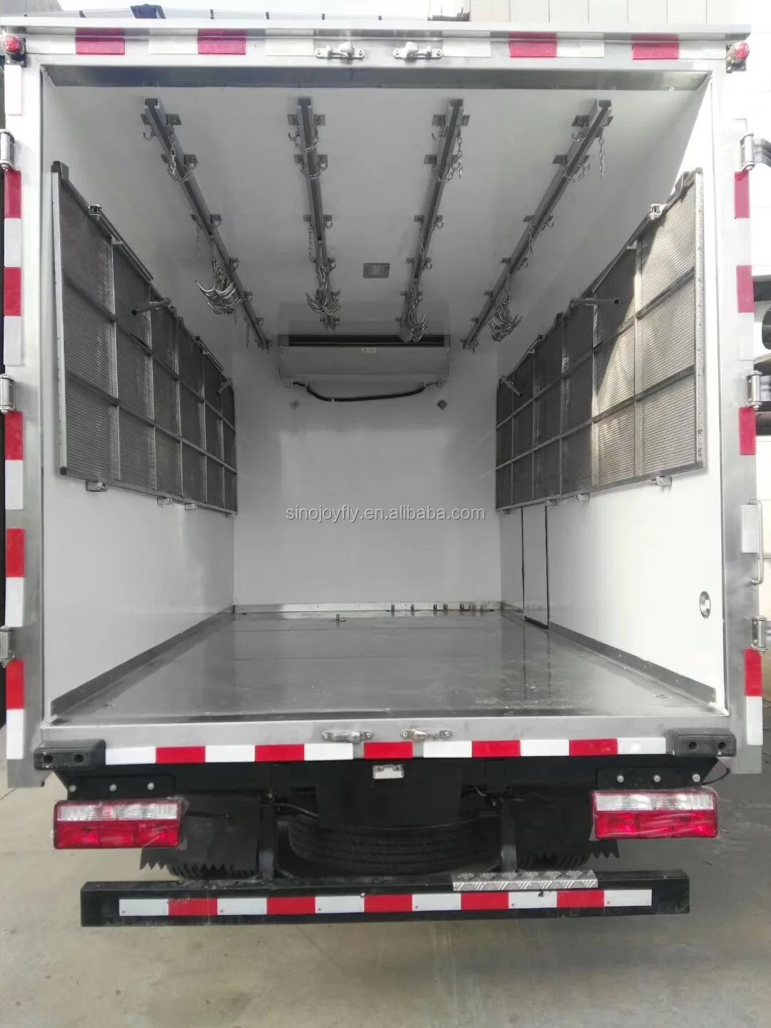 Refrigerated Truck Ckd Reefer Panel Truck Body - Buy Refrigerator ...