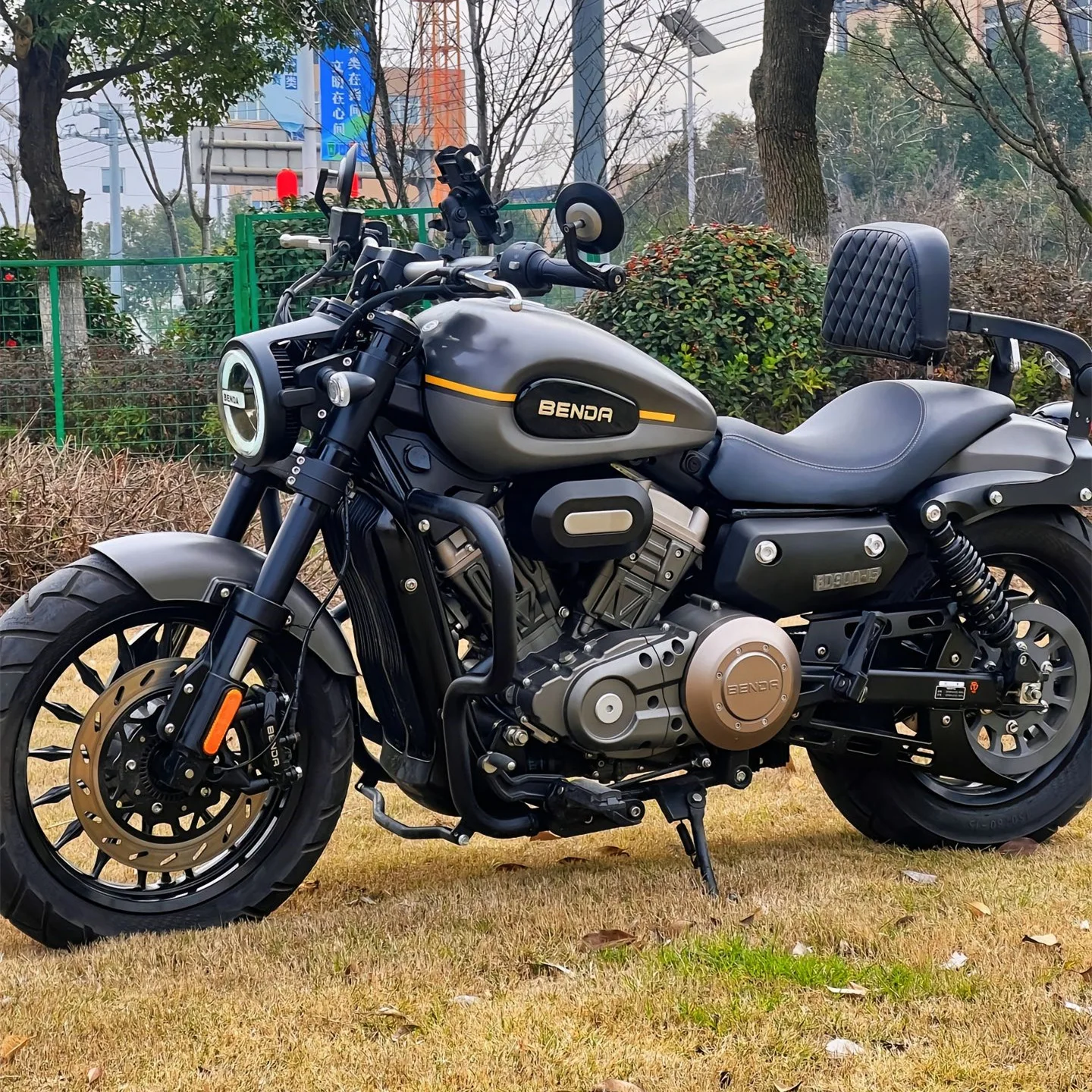 Benda Gingila 300CC Retro Cruise Prince Qianjiang Flash 300V