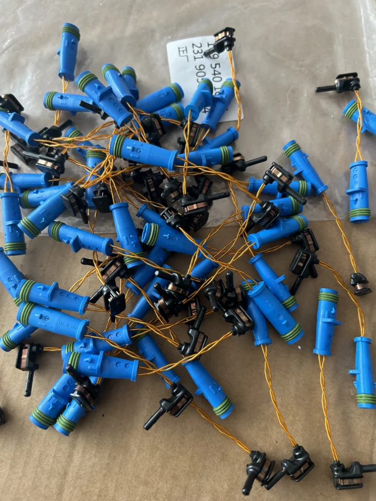 Original Benz Brake Pad Wear Sensor - Reliable Performance