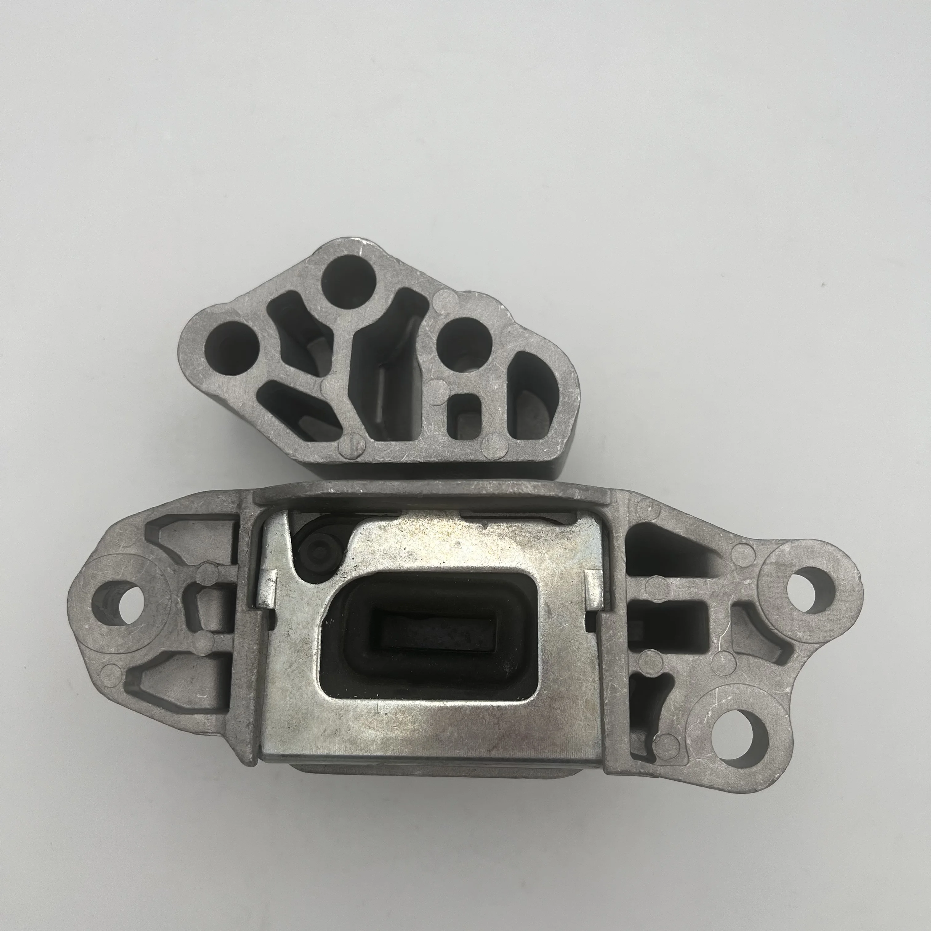 Auto Parts Engine Motor Mount For Jeep Renagade Bq 1.4t 2014-2020 ...