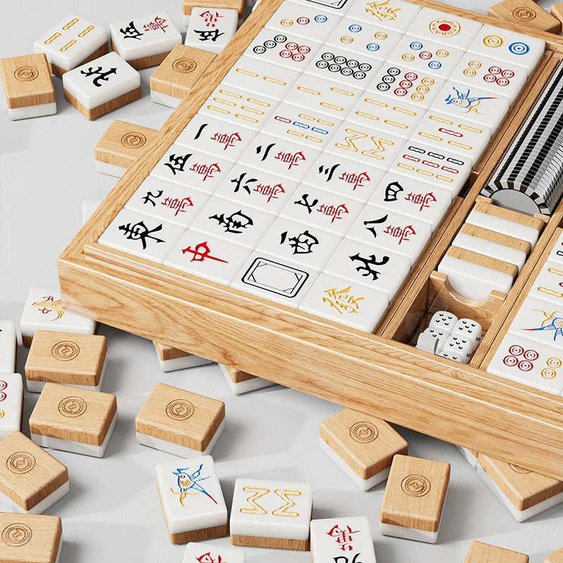 Luxury Bright Paint Wooden Mahjong Box with Custom Tiles