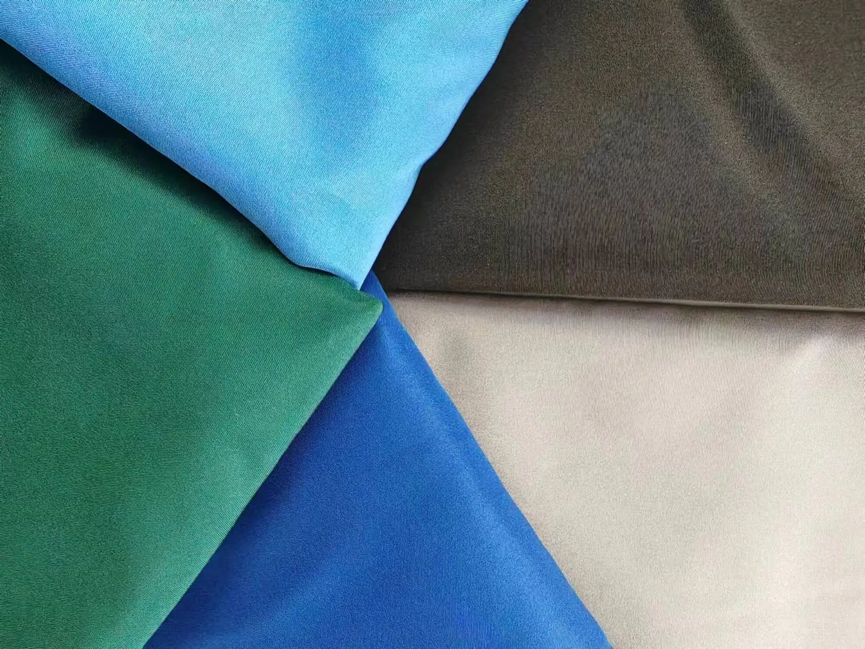Durable, Colorful Polyester Fabric - Perfect for Various Uses
