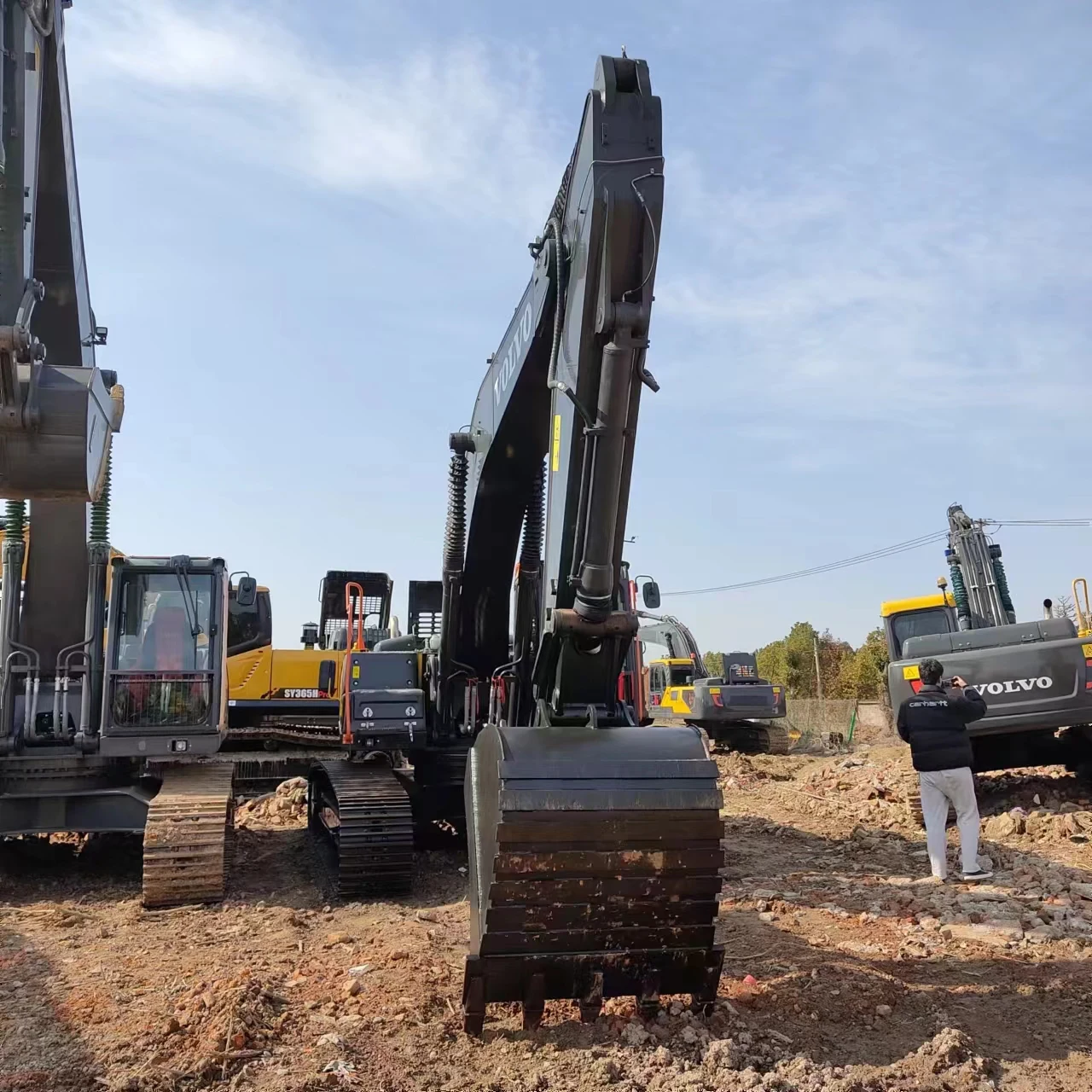 Used Volvo Ec290 Digger Excavators Used Constructional Engineering ...