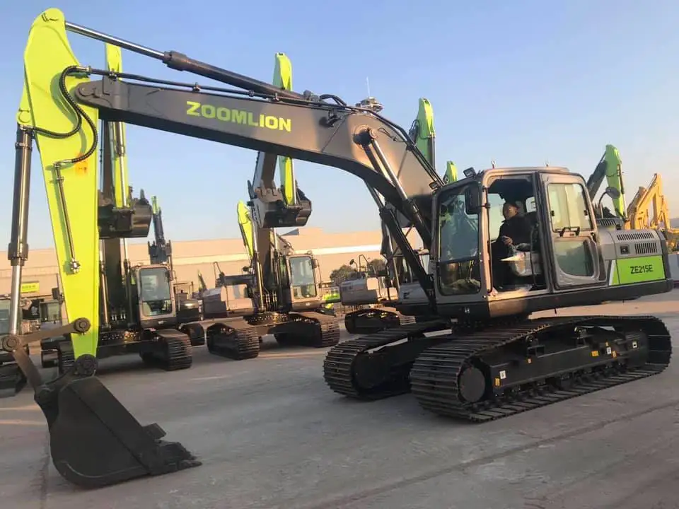 Riding Environment Zoomlion 21 Ton Ze215e Excavator Crawler With Winch - Buy Excavator Breaker ...