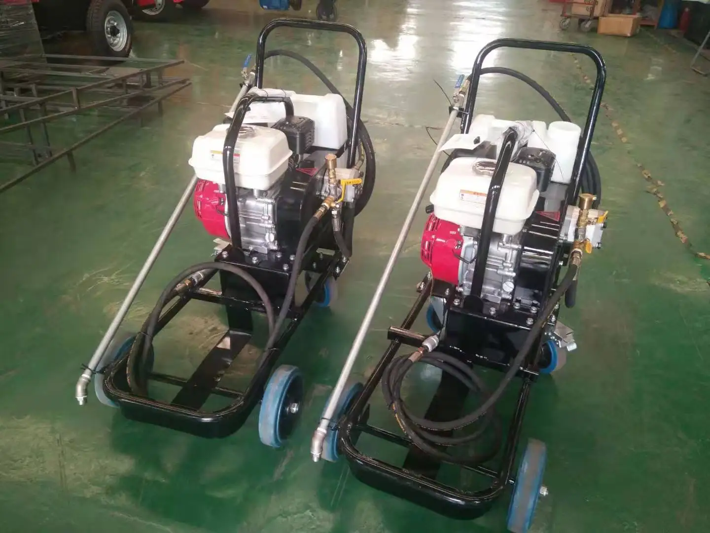 High Efficiency Asphalt Road Bitumen Sprayer - 1 Year Warranty