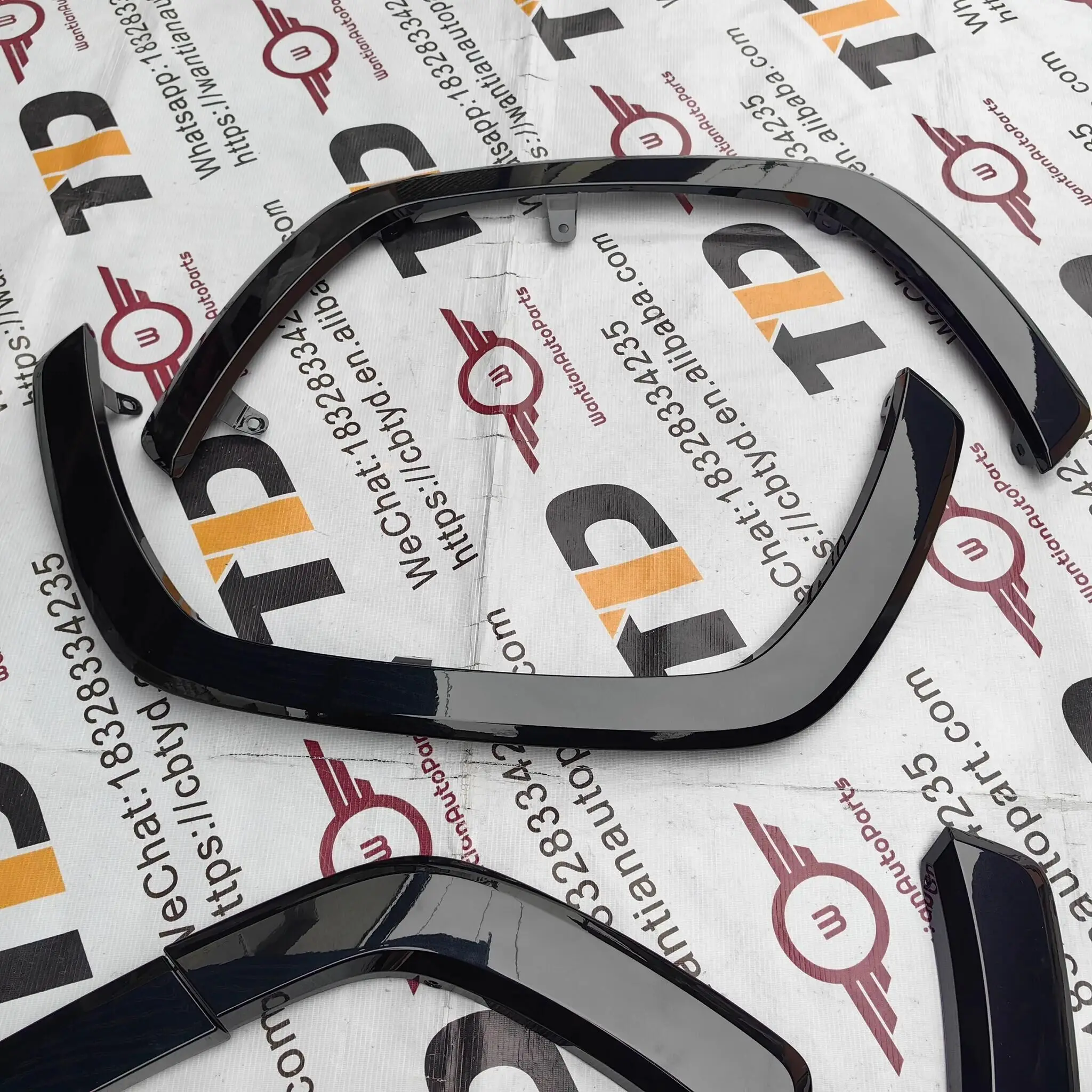 Wheel Opening Molding for Toyota RAV4 - Easy Installation