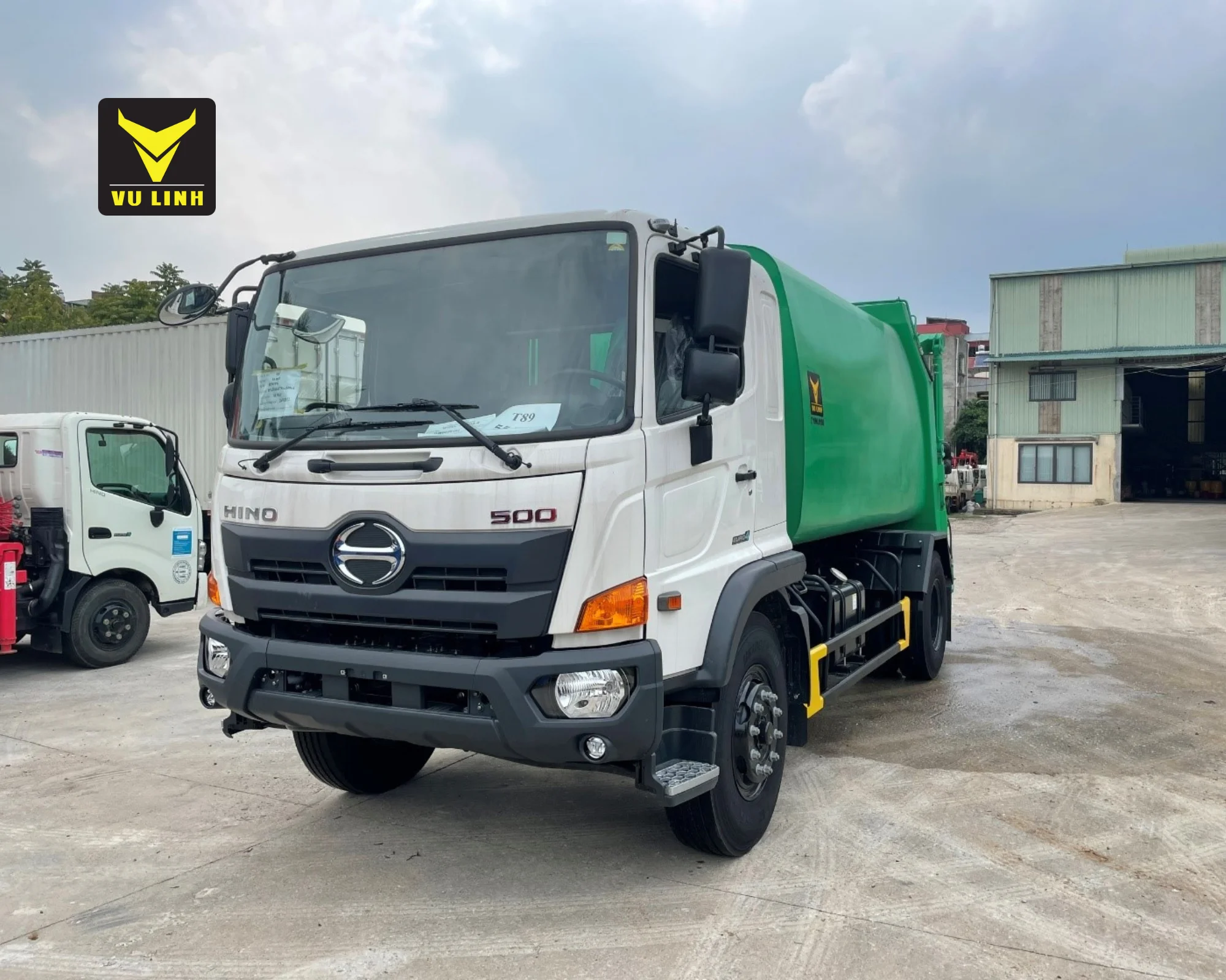 Garbage Truck Garbage Compactor Tank Truck Hino Brand Garbage Compactor ...
