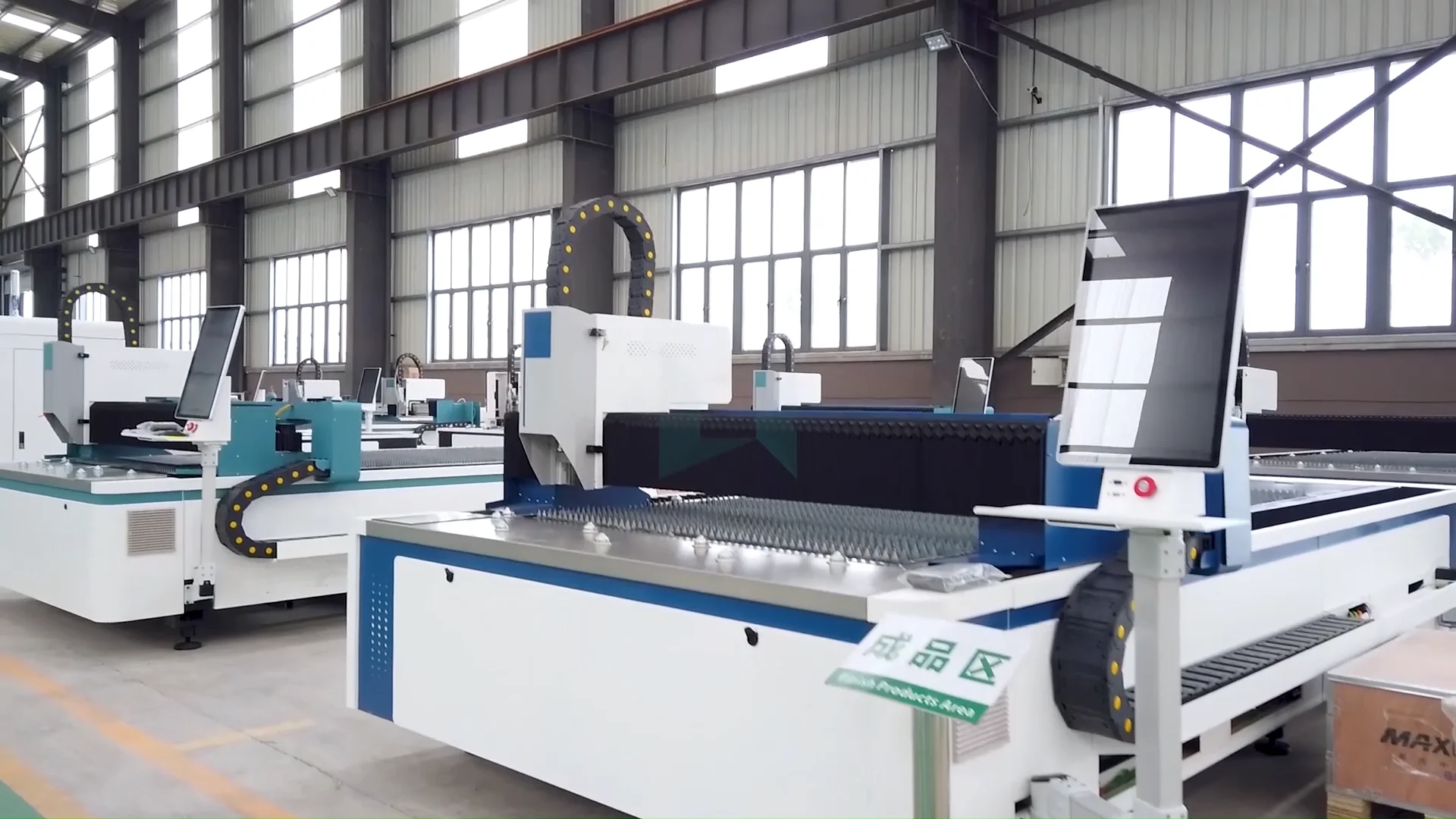 Lxshow 2021 New 3000 Watt 1.5kw Fiber Laser Cutting Machine 6000w 8000w ...