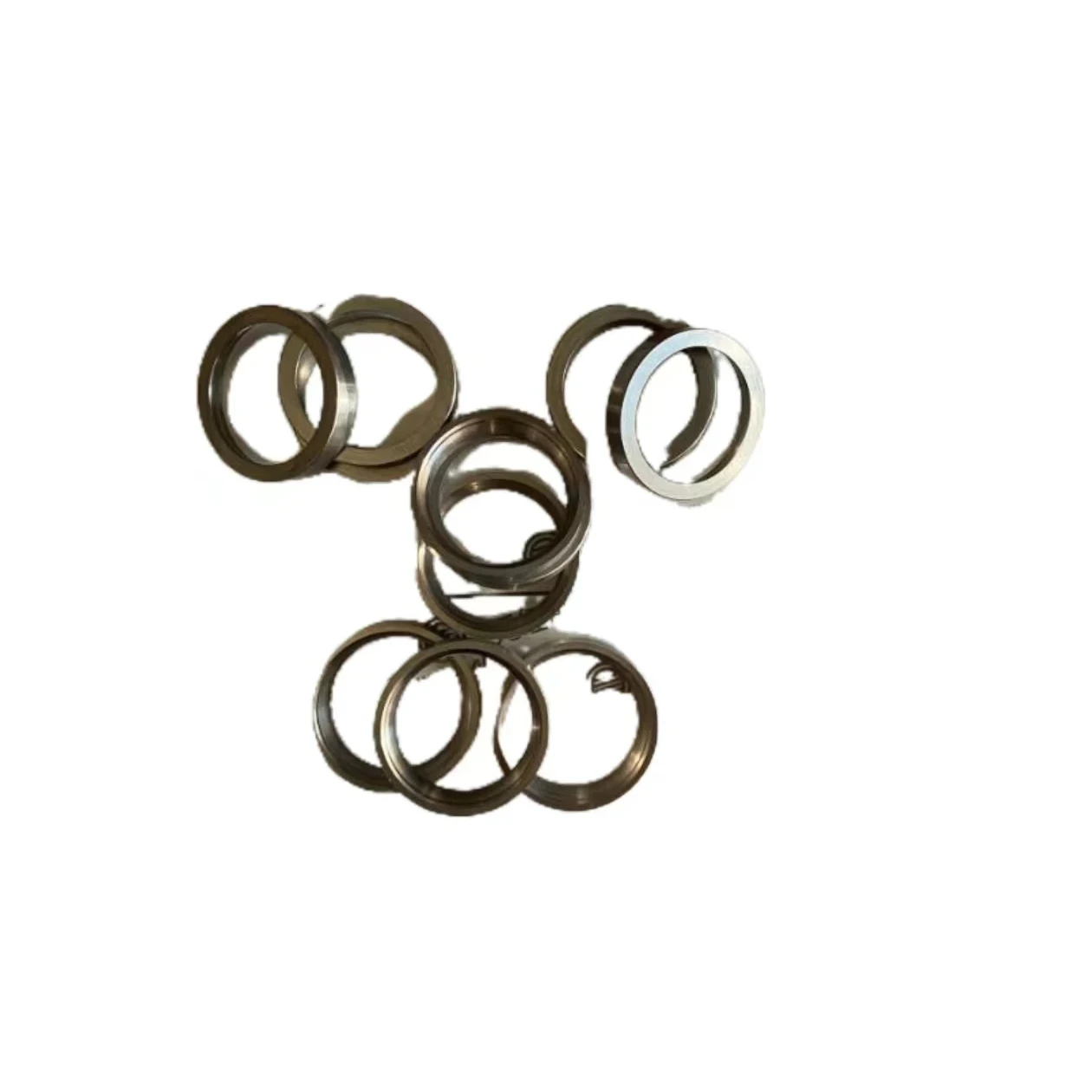 Weichai Deutz 13058468 Engine Original Exhaust Valve Seat Ring For 226b ...