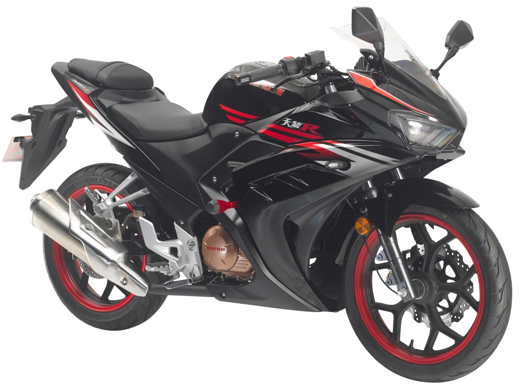 200CC Sports Motorcycle - Heavy Locomotive with 19L Fuel Capacity