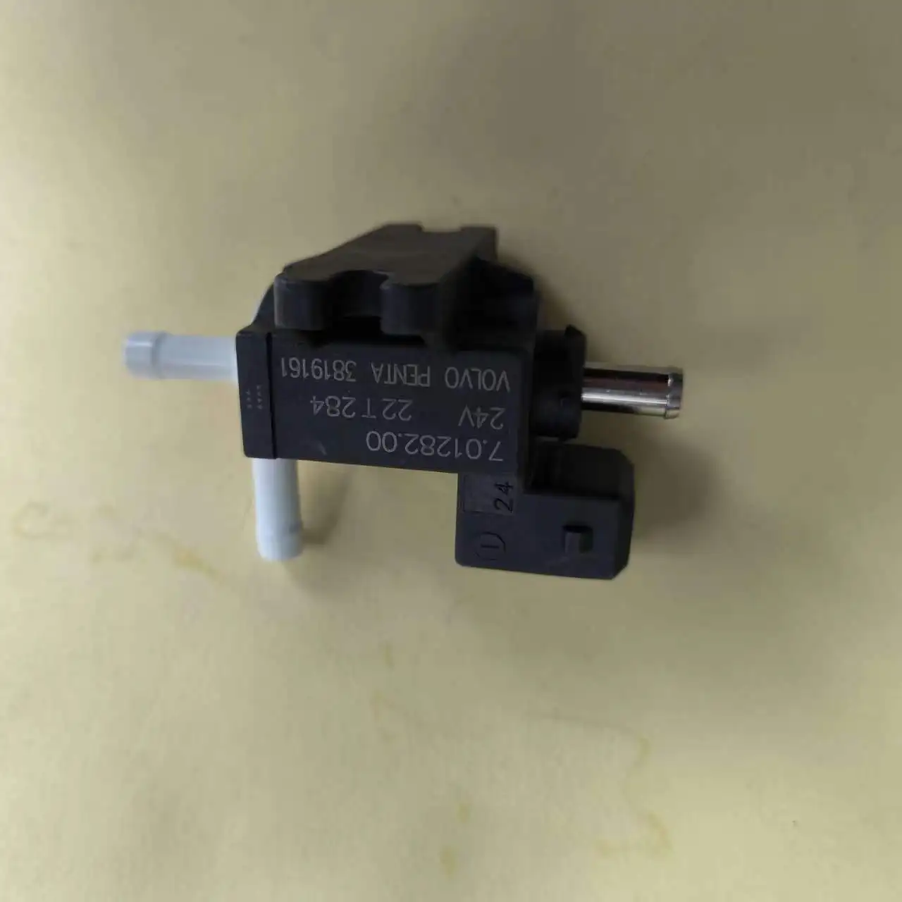 Orignalsolenoid Valve 3819161 For Volvo D9a D13c D16e Ec480dl Ec380dl ...