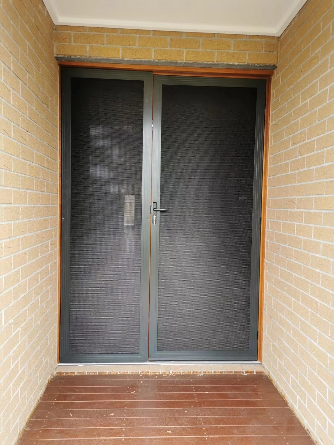 Decorative Aluminum Diamond Mesh Security Grills for Doors