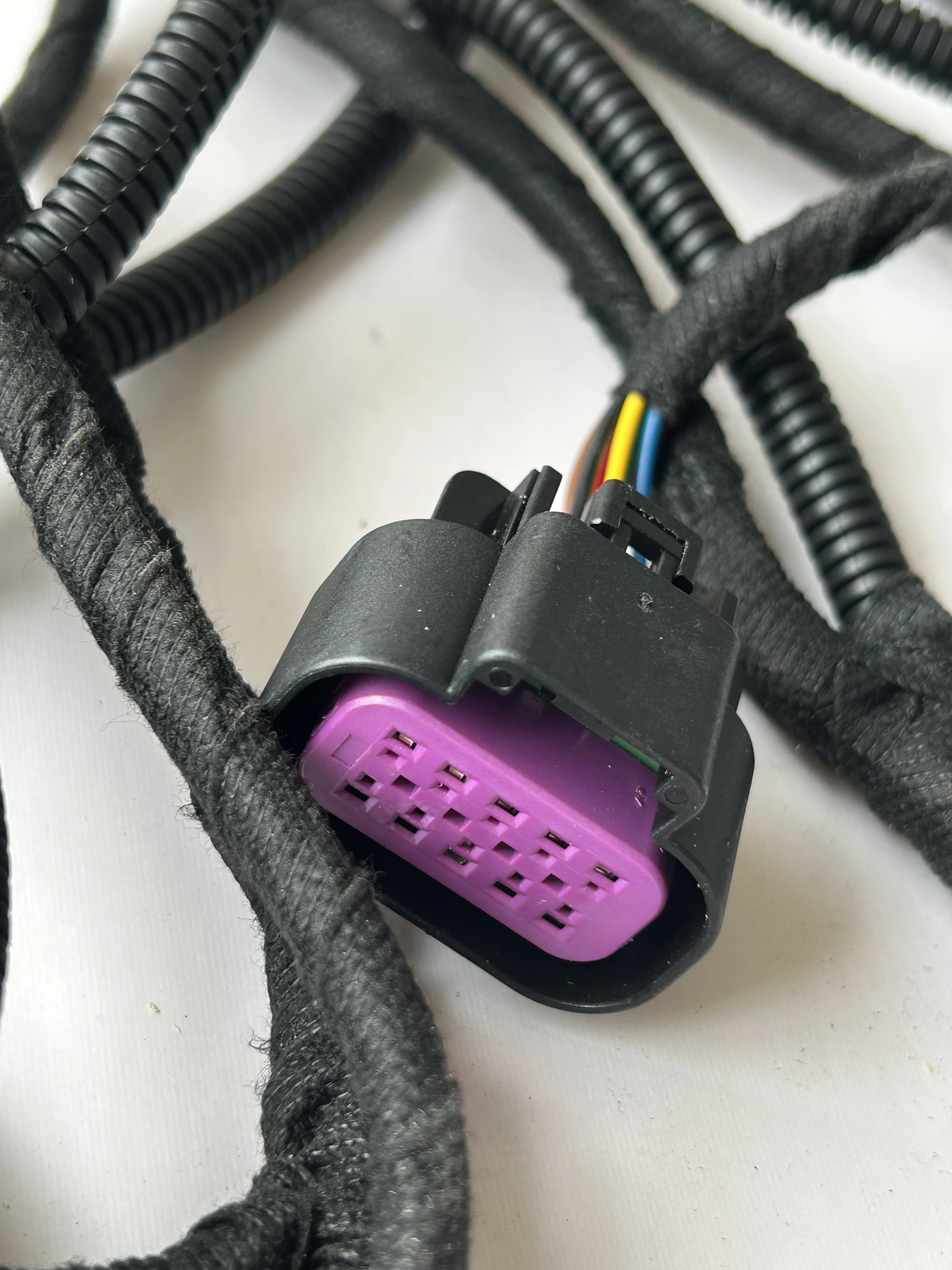 14-17 Ghibli front bumper park sensors brid 670004438 for Mase rati OEM ...