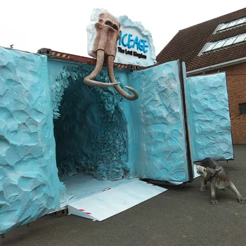 Lifelike Ice Cave Modeling Other Amusement Park Products For Outdoor ...