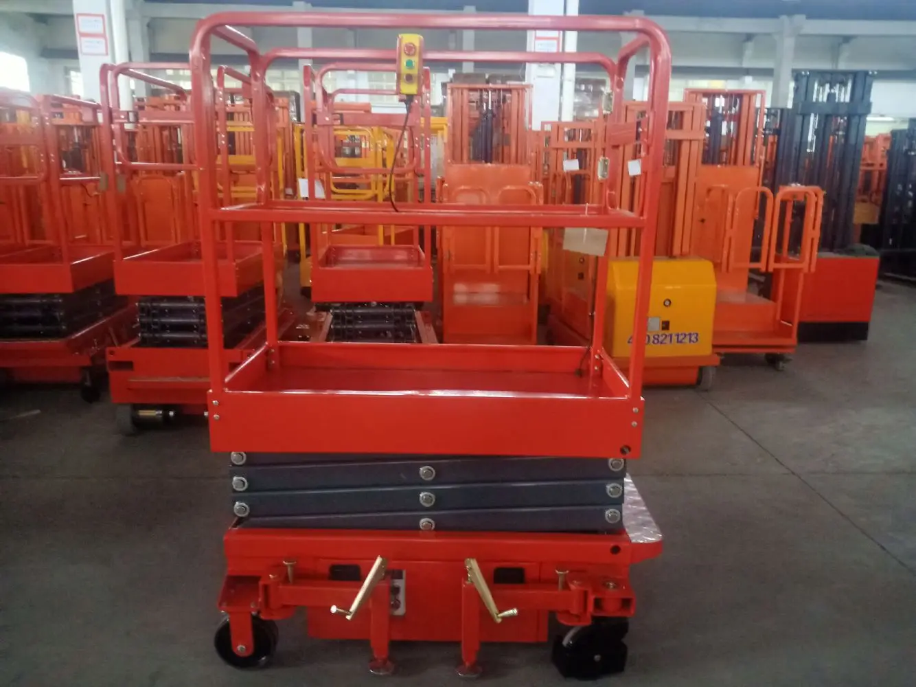 Everlift Elevated Work Platform 3m 4.8m 6m 8m 10m 12m 14m - Buy 3m ...