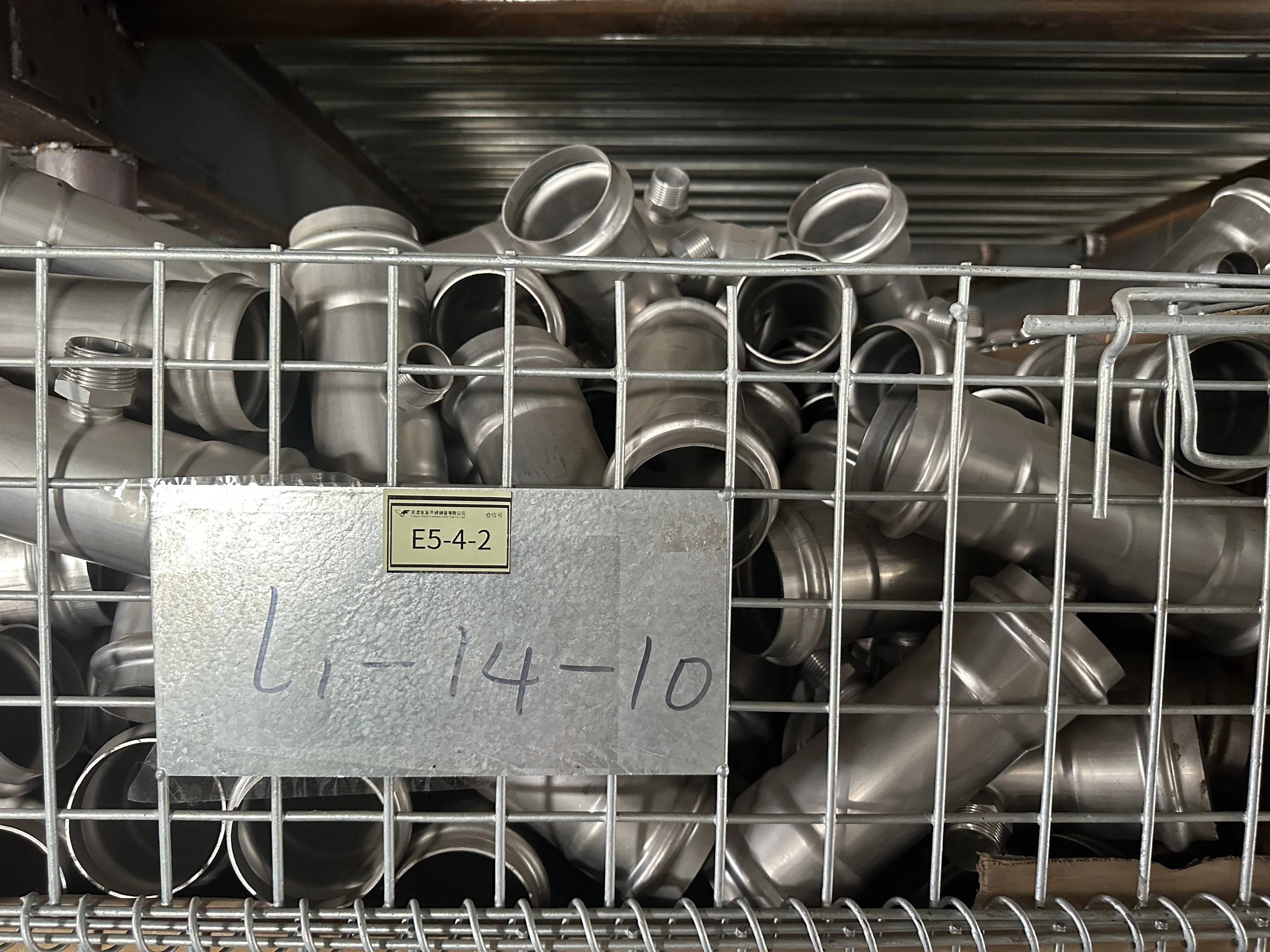 Construction Round.square.rectangular Pipe Fitting Tee Pipes Welded ...