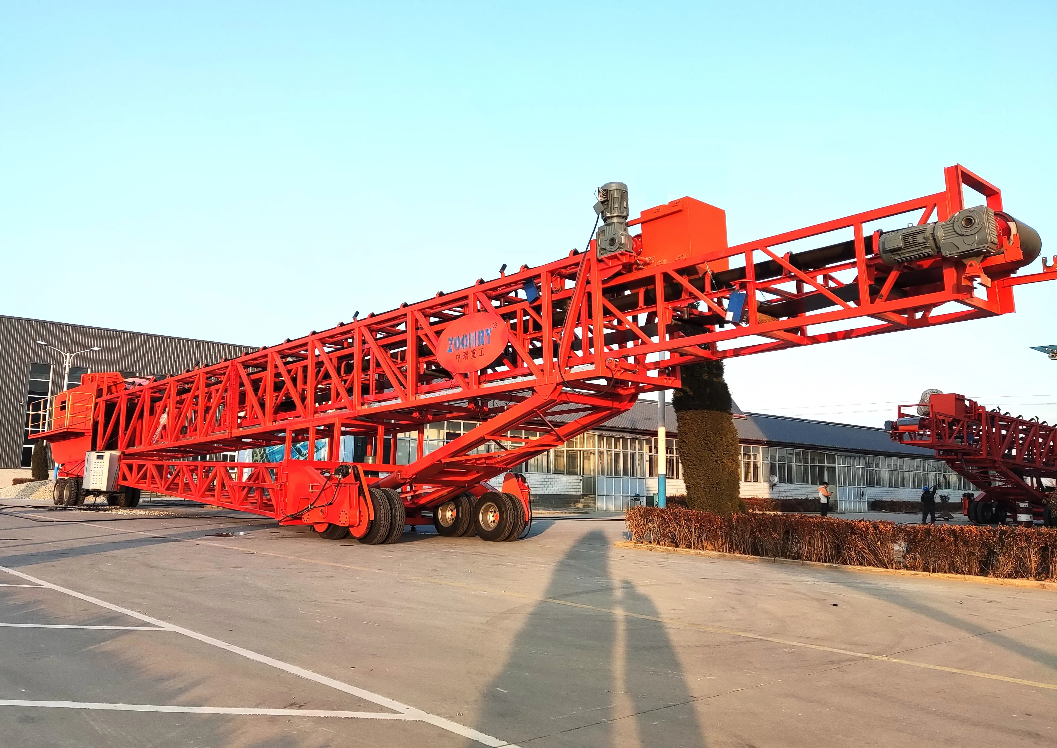 Barge Unloading Conveyor by Zoomry - Efficient Material Handling