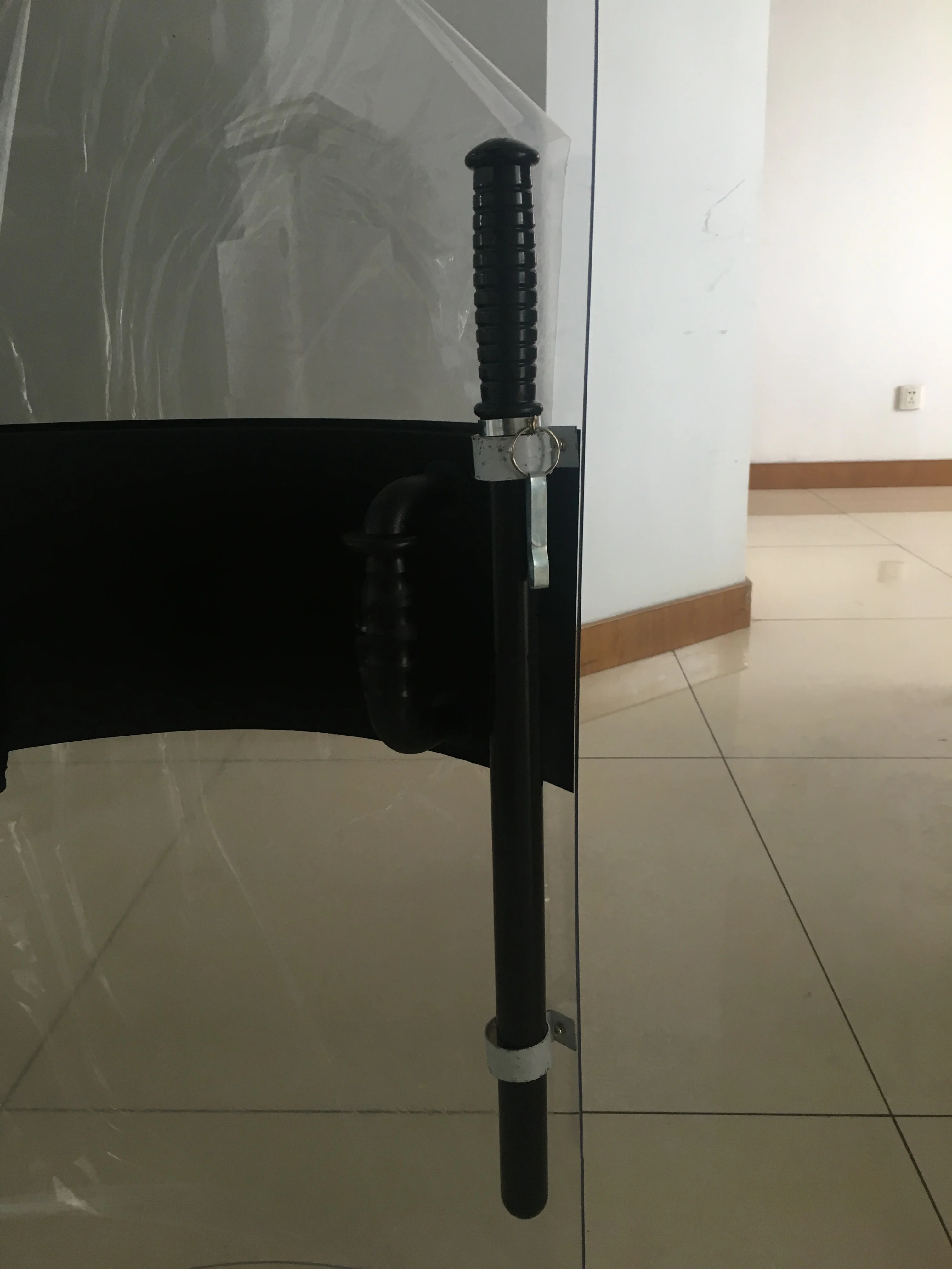 Police Cheap Anti Riot Polycarbonate Shields - Buy Anti Riot Shield ...