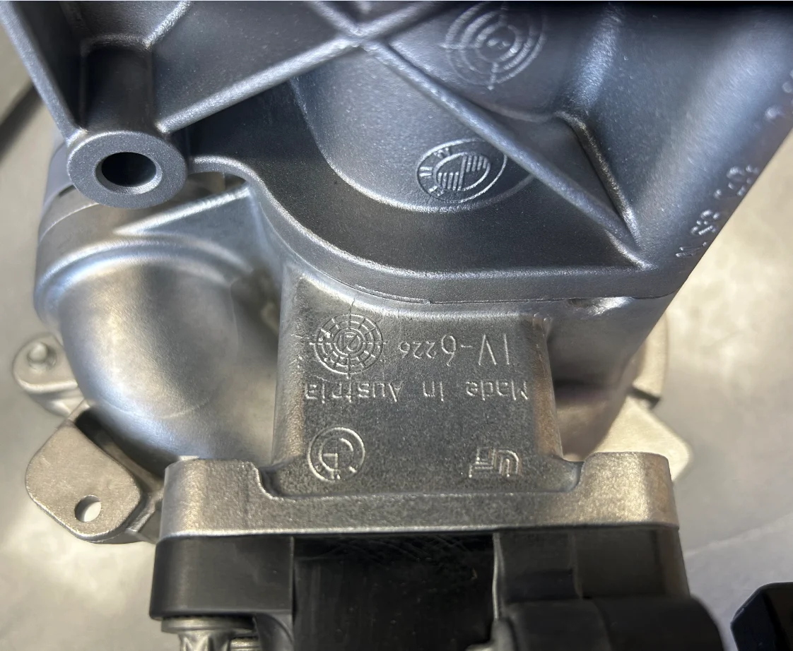 Auto Parts Water Pump Assembly 11517574119 For Bmw E90 E91 E92 E93 Oe ...