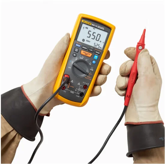 Fluke 1587fc Digital Insulation Resistance Tester Megohm Meter ...