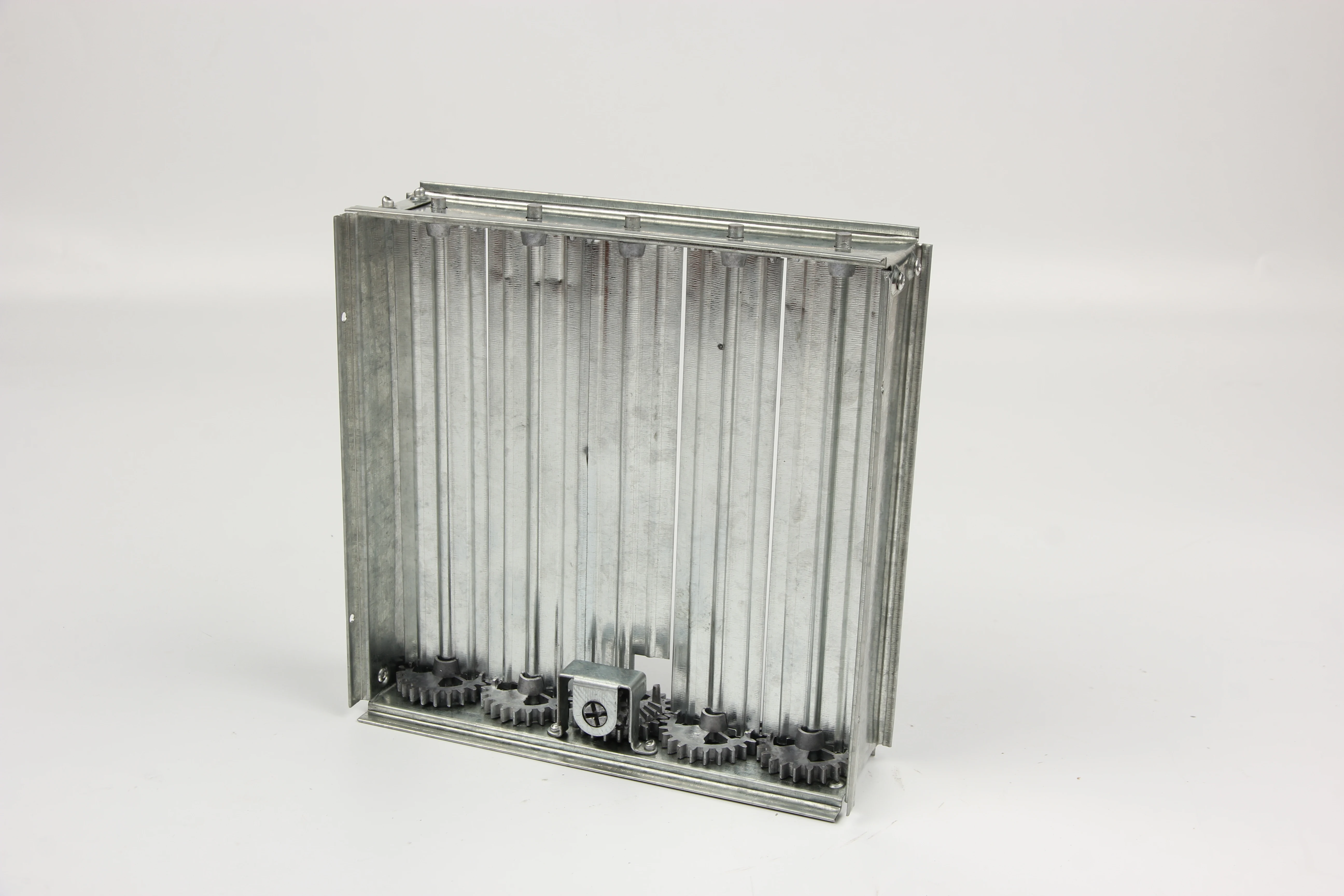 4 Way Square Aluminum Diffuser with Adjustable OBD Damper