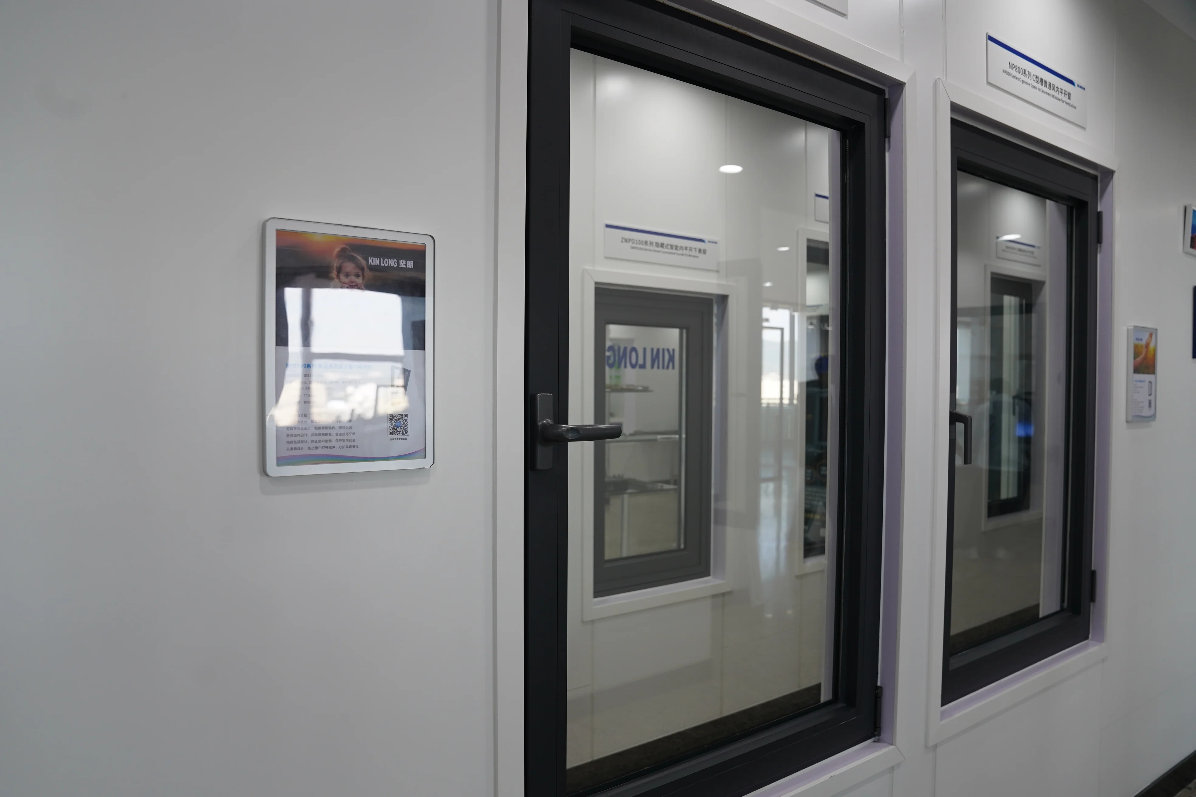 Modern Design Swing Casement Windows Windproof With Aluminum Alloy ...