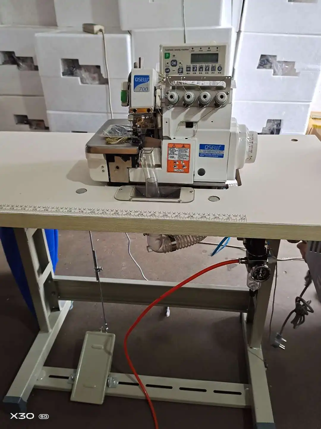 QS-700D-5-UT Direct Drive High Speed 5 Thread Industrial Overlock Auto ...