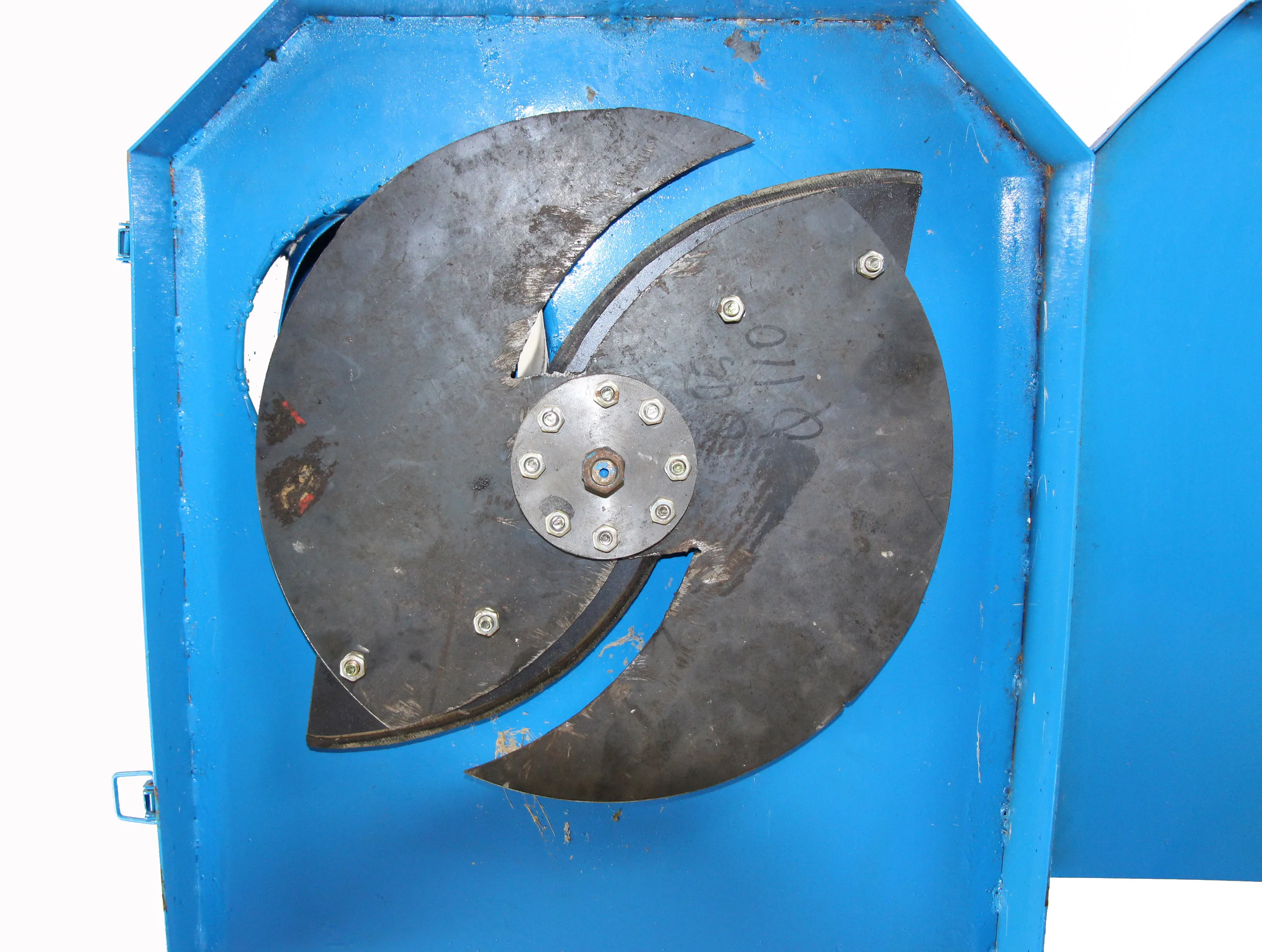 Efficient Banana Tree Cutting Machine for Farms & Home