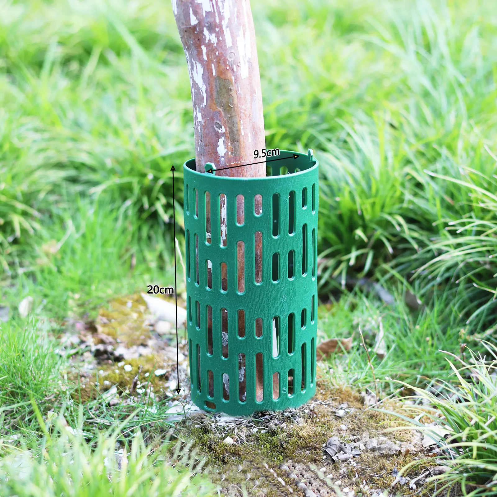6 Pack Plastic Tree Trunk Protector - Resizable Sapling Guards